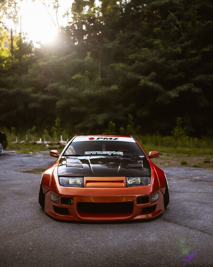 Laying Low – Zociety