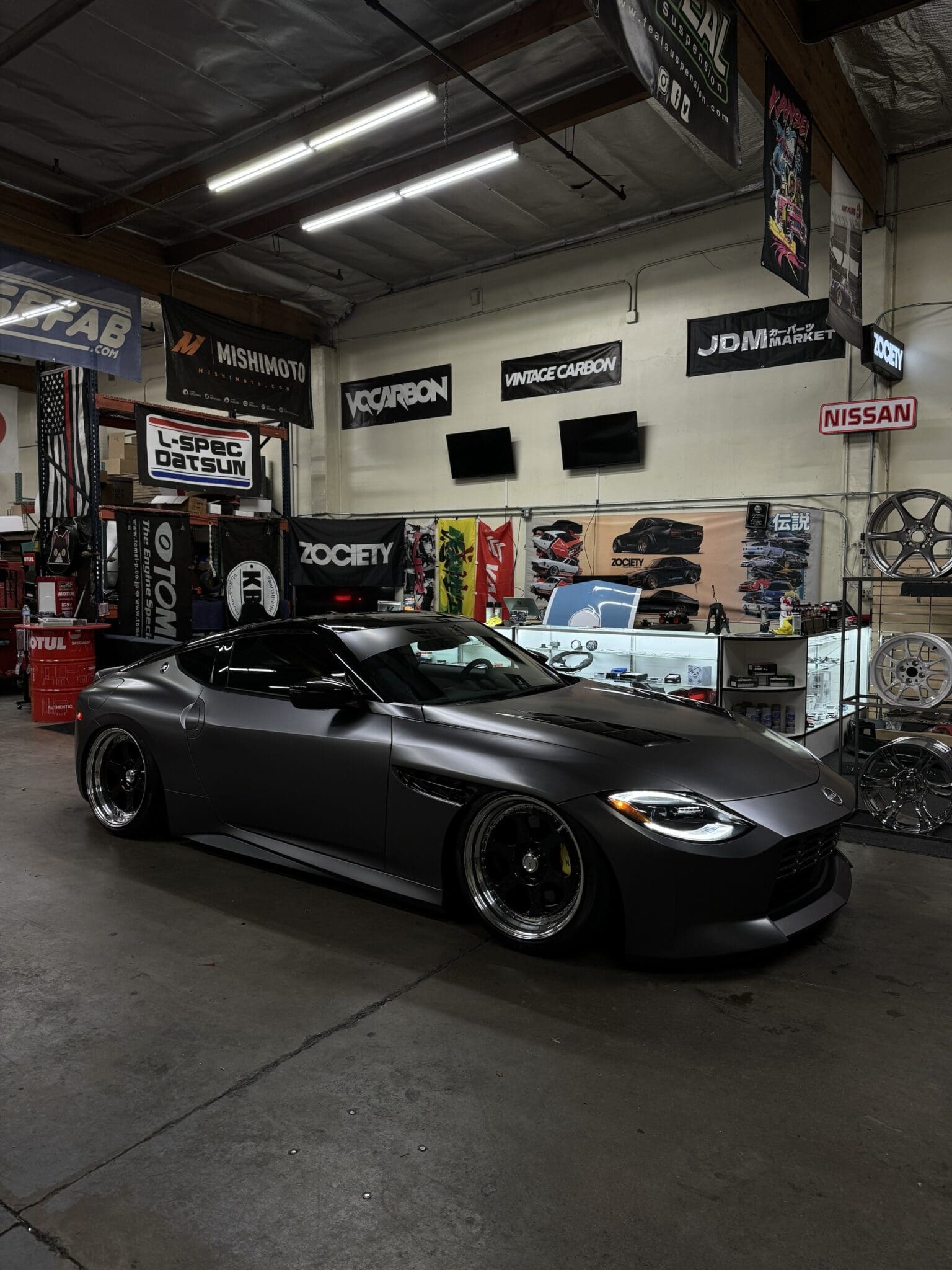 AIR LIFT Performance 350Z | 370Z | RZ34 – Zociety