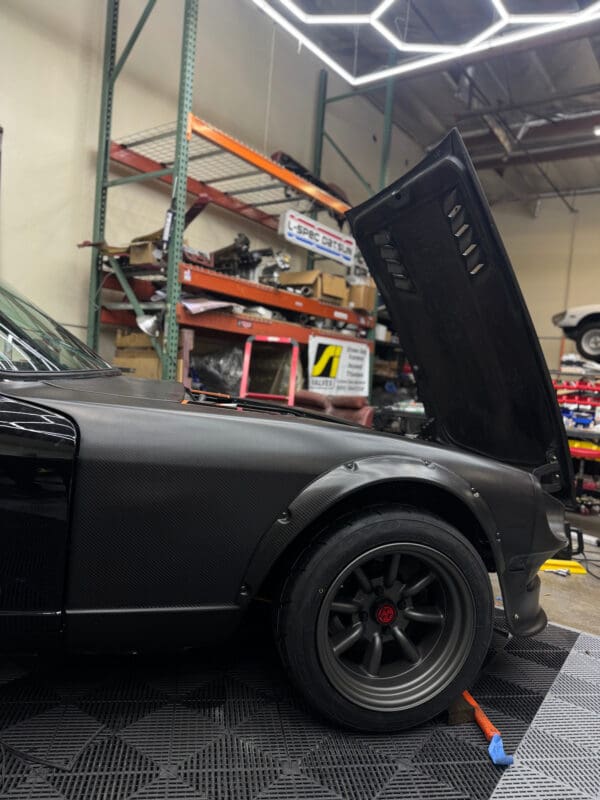 S30 GT OEM Style Front Fenders For Datsun 240Z | 260Z | 280Z – Zociety